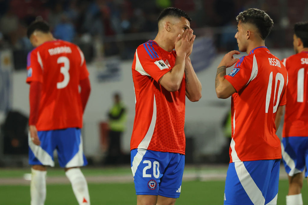 Claudio Bravo descueró a La Roja tras su paupérrimo desempeño en las ...